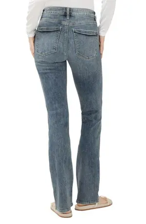 SILVER JEANS CO. Avery Slim Bootcut Jeans