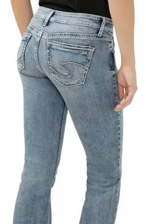 SILVER JEANS CO. Britt Bootcut Jeans