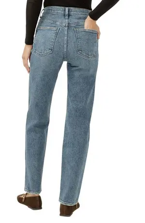 SILVER JEANS CO. Straight Leg Jeans