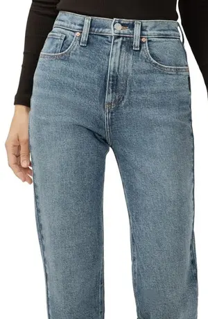 SILVER JEANS CO. Straight Leg Jeans