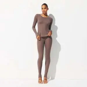SKIMS Sheer Rib Long Sleeve Crew Neck Top - Pewter