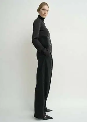 TOTEME Fine Knit Turtleneck