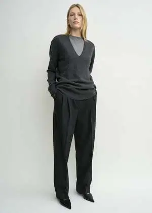 TOTEME Cashmere V-neck Knit - Grey