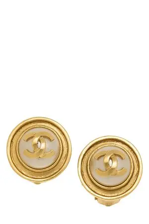 Chanel Faux Pearl 'cc' Clip-on Earrings - Gold