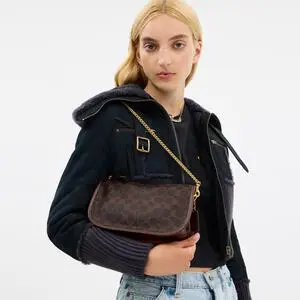 COACH Waverly Bag In Signature Canvas - Brass/maple