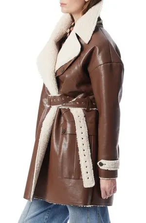 DO BY DEE OCLEPPO Irene Belted Faux Shearling Coat