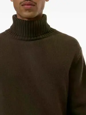 Closed Turtleneck Ribbed Sweater