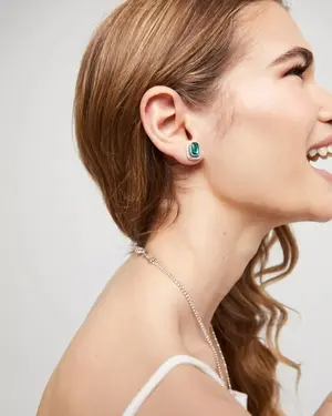 UNODE50 Rectangular Sterling -plated Earrings With Green Crystal - Silver