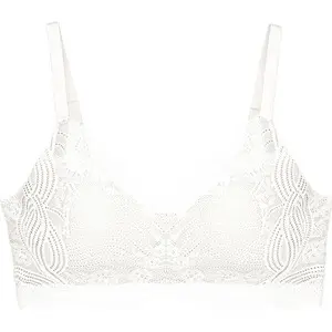 TRIUMPH Lift Smart Wireless Bra - Ecru White