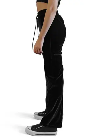 BLVCK Velvet Sweatpants