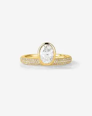 Ring Concierge Framed Oval Pavé Lab Diamond Ring - One-color