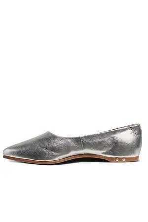 Beek Swoop Ballet Flats - Silver