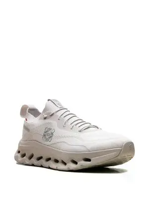 On X Loewe Cloudtilt Sneakers - Neutrals