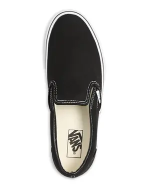 VANS Classic Slip-on Sneakers - Black