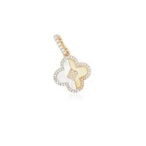 THE LOVERY FINE JEWELRY Diamond And Clover Charm - Mother Of Pearl