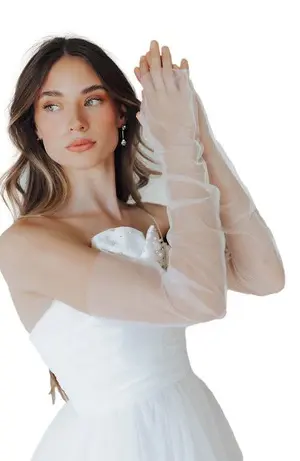 UNTAMED PETALS Minimalist Sheer Fingerless Gloves