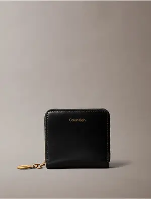 Calvin Klein Leather Zip Wallet - Black