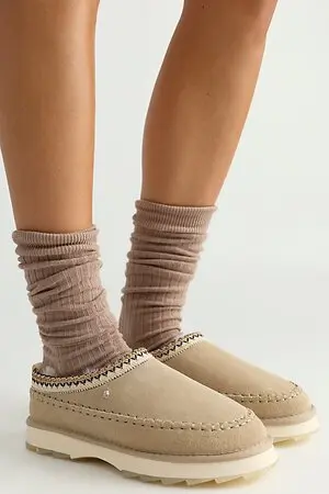 EMU AUSTRALIA Sharky Adventure Scuff Slippers - Camel