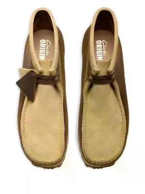 Clarks Lace-up Desert Boots - Brown