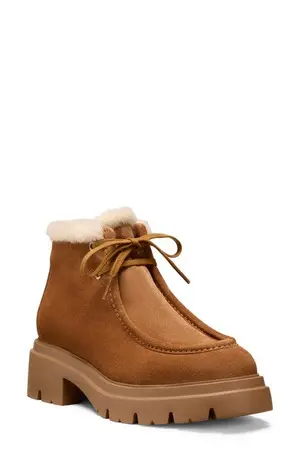 STUART WEITZMAN Hudson Genuine Shearling Lined Chukka Boot - Doe/vanilla