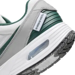Nike College Air Max Verse Sneakers - White