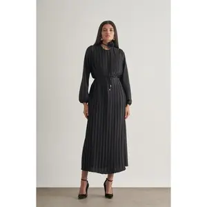 MIZALLE Pleated Maxi Dress - Black