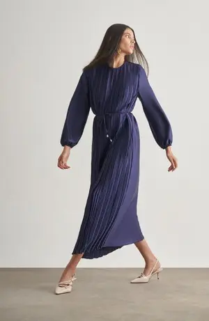 MIZALLE Pleated Maxi Dress - Navy Blue