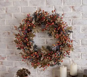 HOME REFLECTIONS 28' Berry & Leaf Wreath - One-color