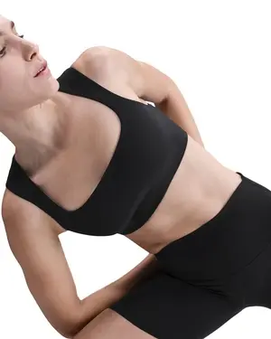 Nike Zenvy Cut Out Square Neck Bra