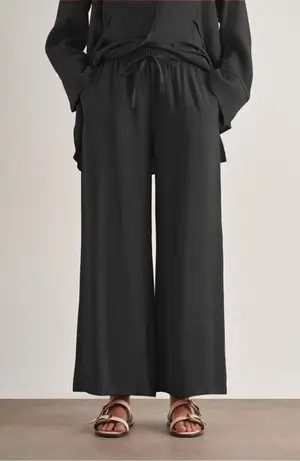 MIZALLE Relaxed Drawstring Pants - Black