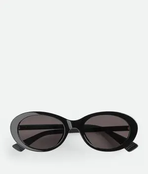 BOTTEGA  VENETA Oval Sunglasses - Black/gray