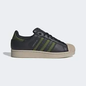 adidas Shell Toe Sneakers