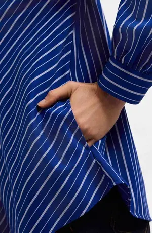 Foxcroft Daphne Stripe Stretch Cotton Blend Pullover Shirt - Blue/white