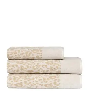 YVES DELORME Leopard Guest Towel - Ivory