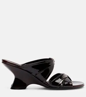 Dries Van Noten 75 Patent Leather Wedge Mules - Brown