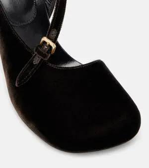Dries Van Noten 95 Velvet Slingback Pumps