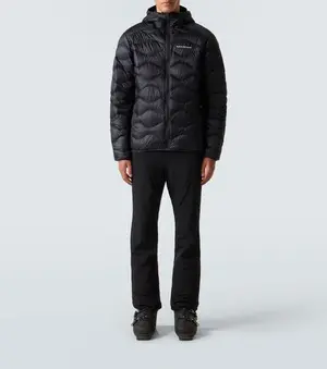 PEAK PERFORMANCE Helium Hooded Down Jacket - Black