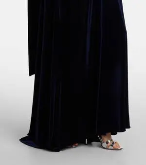 Monique Lhuillier Belted Velvet Gown
