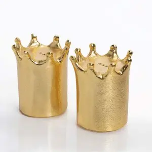 LUNARES Crown Salt & Pepper Set