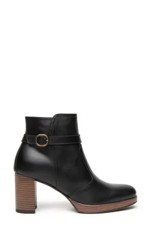 NEROGIARDINI Platform Leather Bootie - Black
