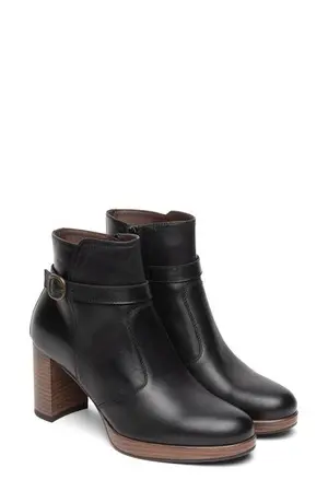 NEROGIARDINI Platform Leather Bootie