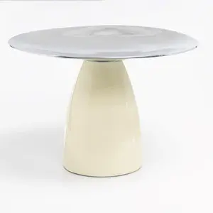 LUNARES Luxe Cake Pedestal - Oyster