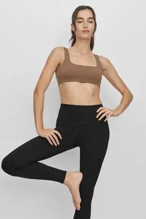 Alo Yoga Softsculpt Precision Bra - Java Brown