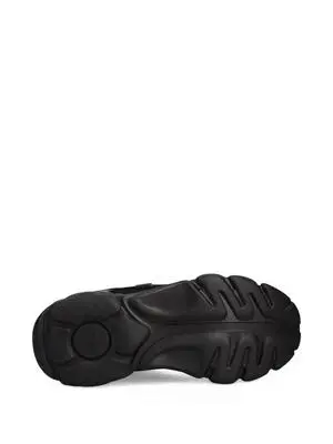 BUFFALO Chunky-soled Sneakers