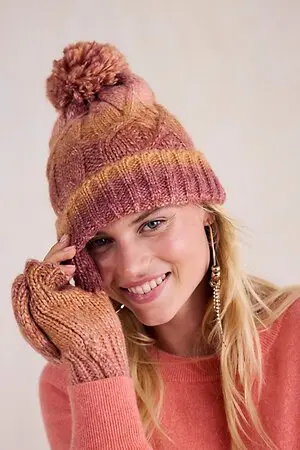 Free People Beanie And Glove Set - Peach Ombre
