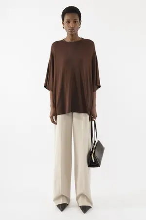 Arakii Oversized T-shirt - Brown