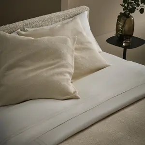 Frette Luxury Ripple Bedspread, King Exclusive - Milk