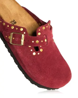 BIRKENSTOCK Boston Rivet Clogs - Zinfandel