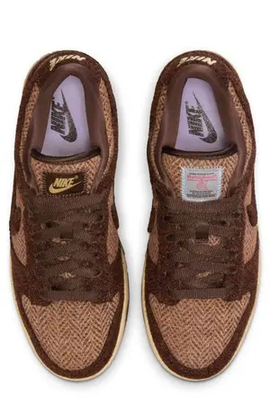 Nike Dunk Low Qs Basketball Sneakers