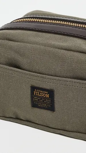 Filson Rugged Twill Travel Kit